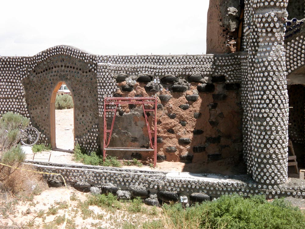 Plainfeather's Blog: Earthships