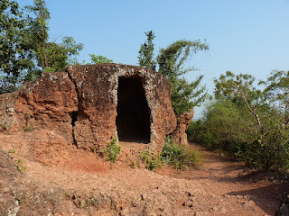 PEDDAPURAM HISTORY: Pandava Caves Peddapuram - పెద్దాపురం పాండవుల మెట్ట