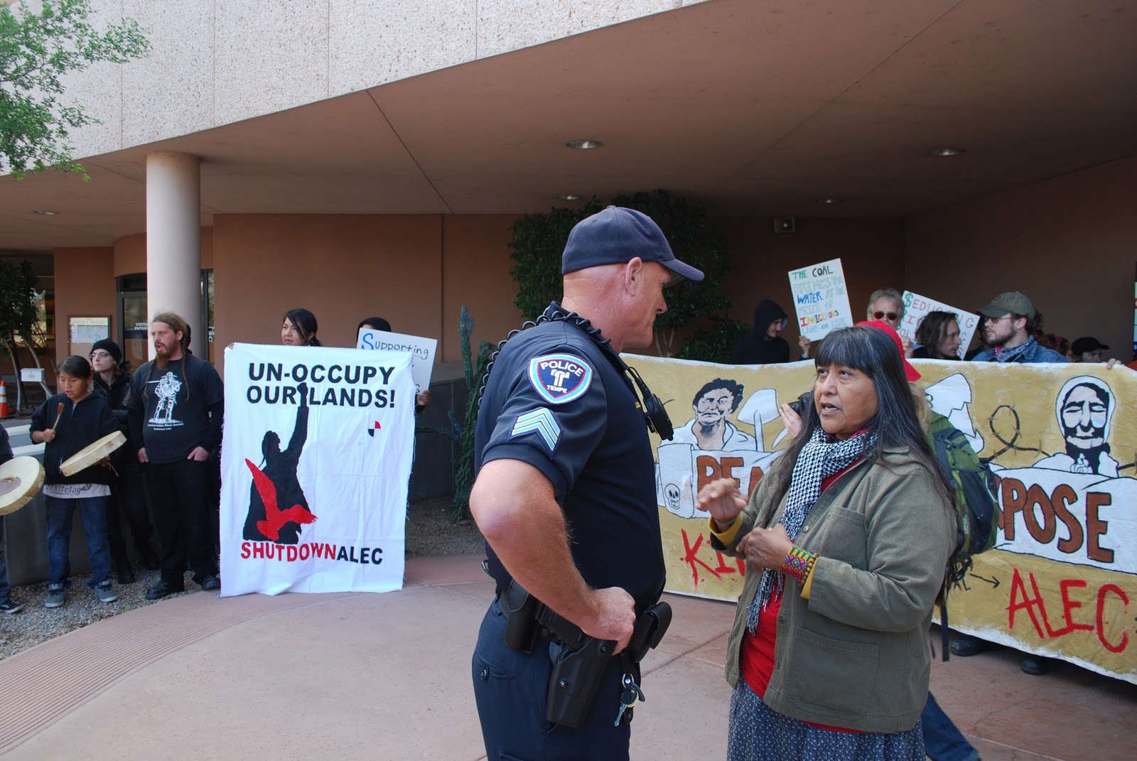 CENSORED NEWS: Arizona: Navajo Louise Benally upstages Obama's talk