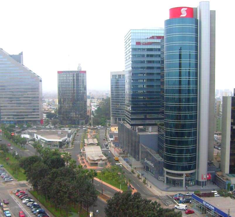 DESARROLLO PERUANO: El Centro Financiero y sus Torres de Vidrio