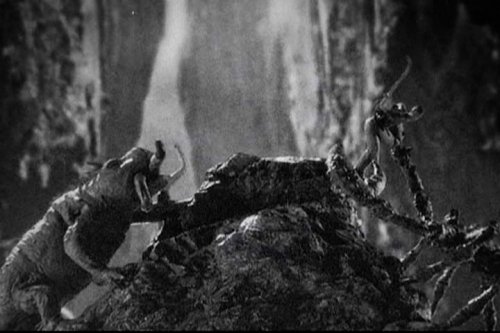 ObjectsInFilm: Object #67 - Log - King Kong (1933)