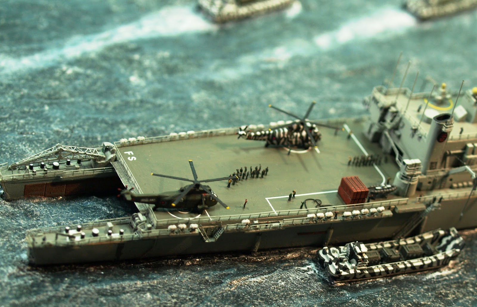 Steel Eel Studios: Model of Hms Fearless