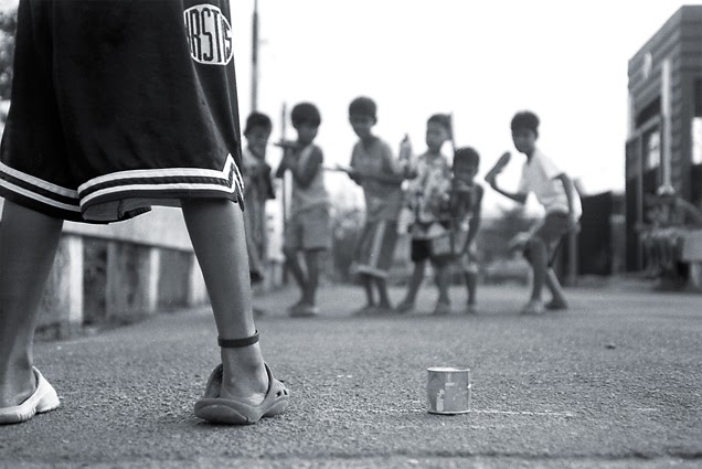 Pinoy Street Sports: Tumbang Preso - MuntimPinoy