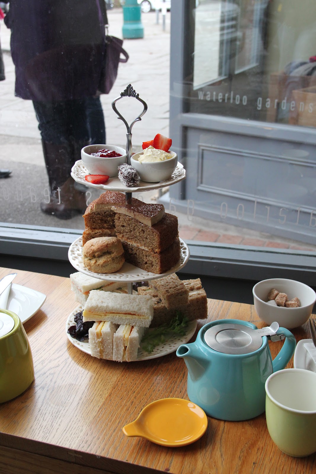 Esther Food Adventure: Waterloo Gardens Teahouse