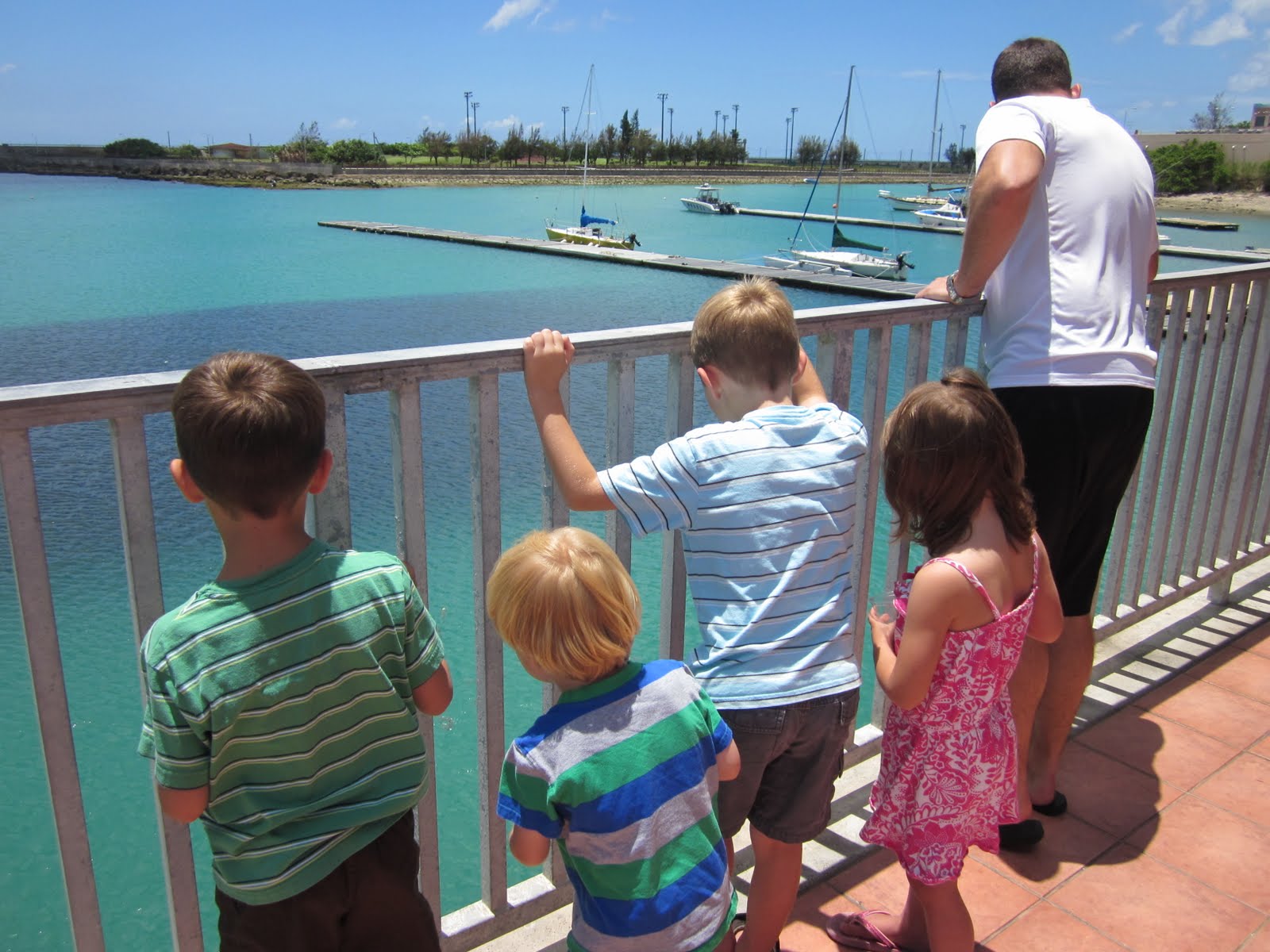 Enjoying Life With 4 Kids: Kadena Marina & Beach