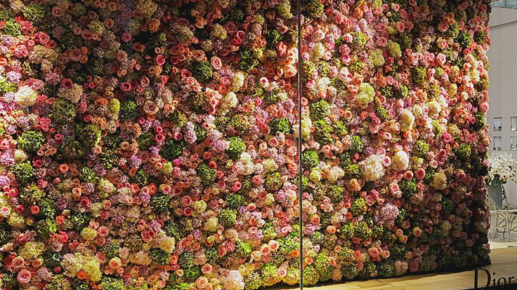 LET'S STAY: Flower Wall Ideas Floral wall Inspirations