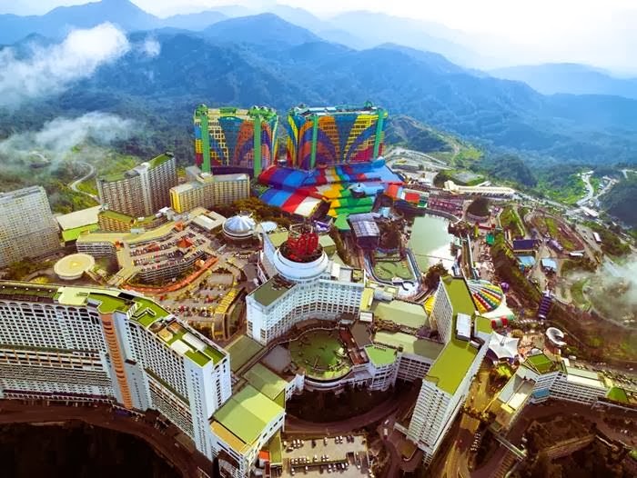 Get FuN Here: The First World Hotel In Genting, Malaysia