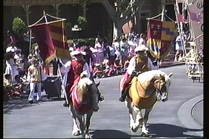 Filmic Light - Snow White Archive: Snow White Parade (50th Anniversary ...