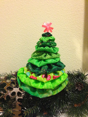 Simply Pinspirational: Yo-Yo Flower Christmas Tree
