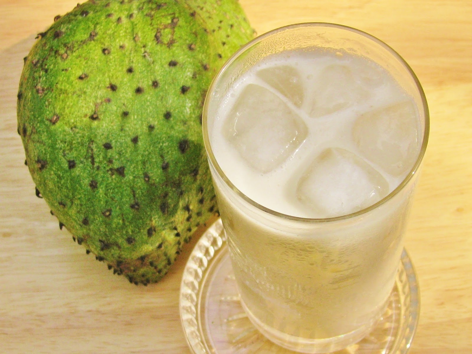 Favourite Care: Soursop Health Benefit to you.