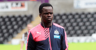 Football world pours tributes to Cheik Tiote - Beta Tinz