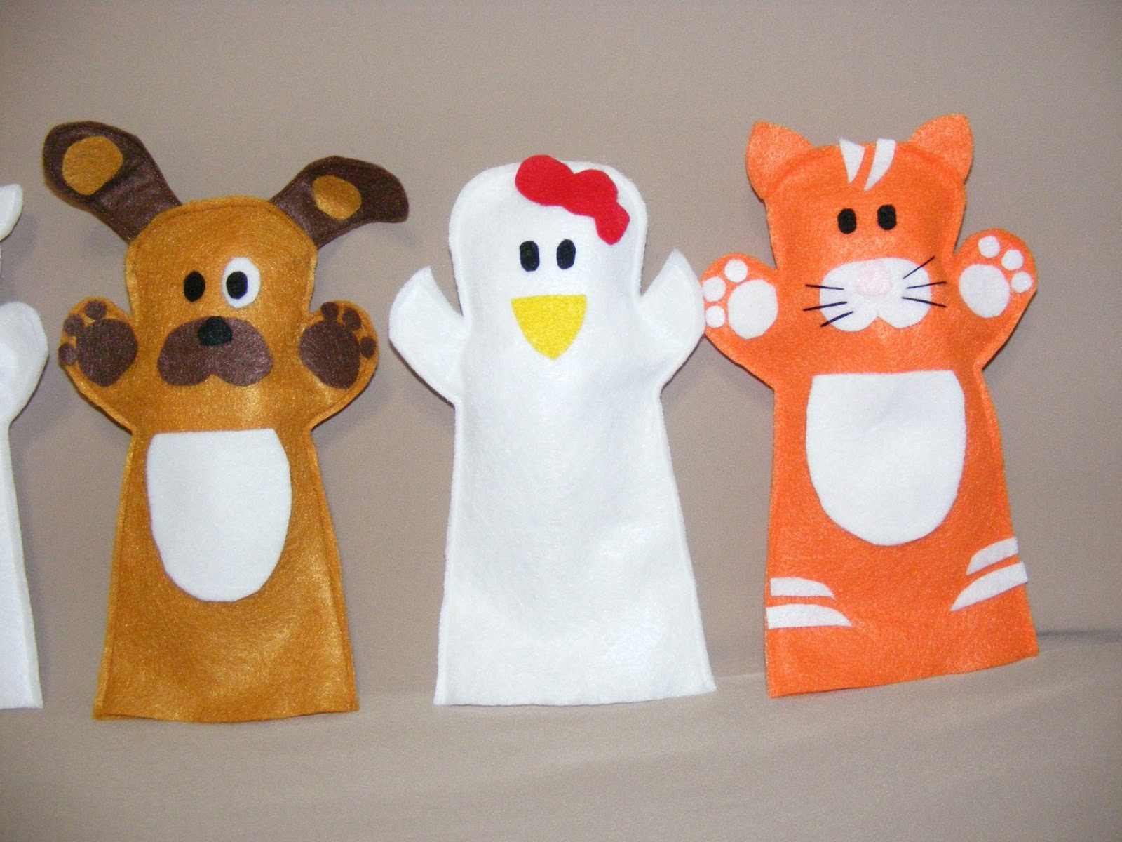 Simple Things, Sweet Life: Felt Farm Animal Puppets