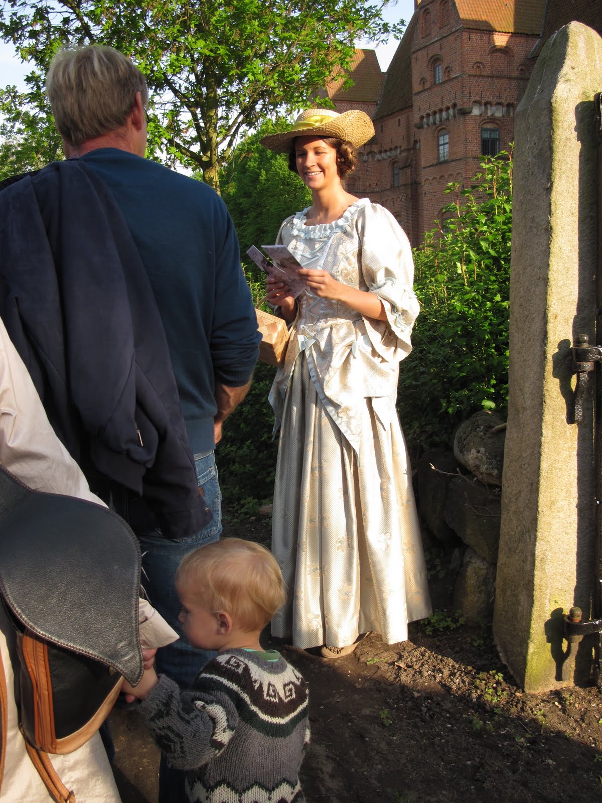 An American Woman in Denmark: Prayer day and Borreby Castle