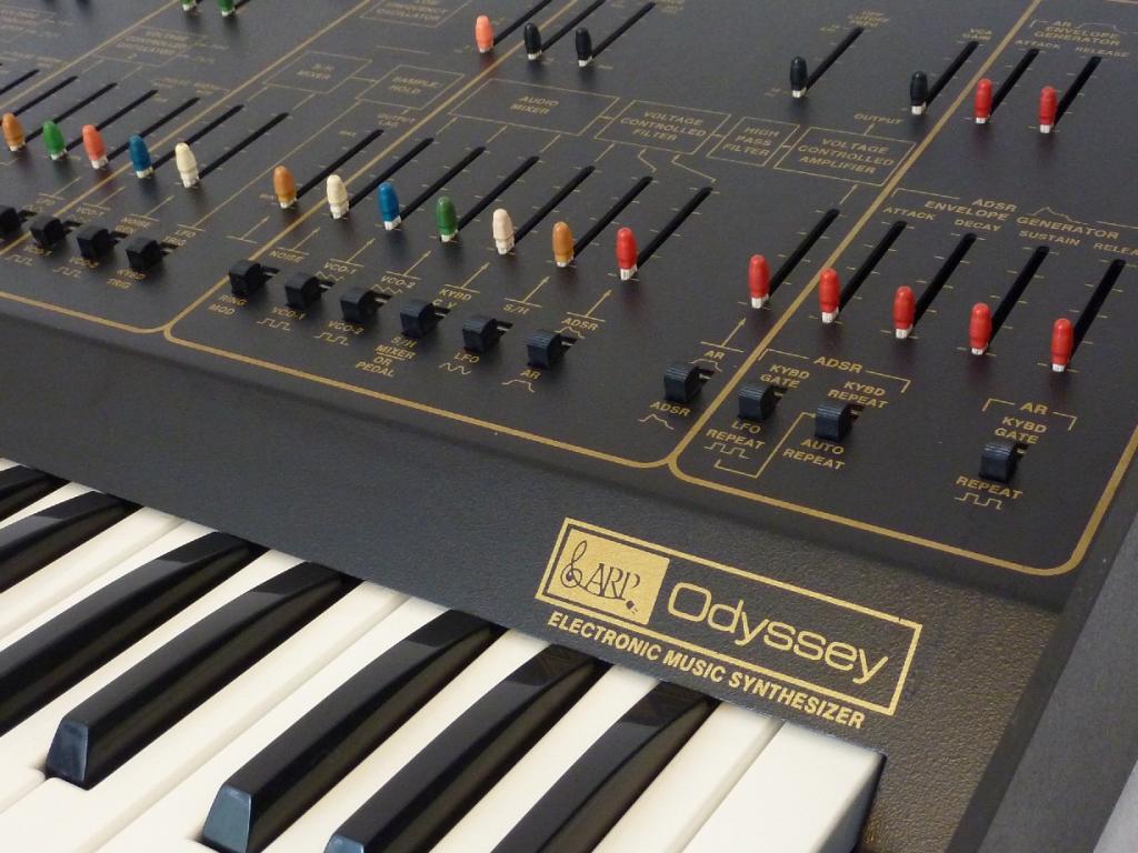 MATRIXSYNTH: Arp Odyssey MK1 2800 Analogue Synthesiser SN 282795