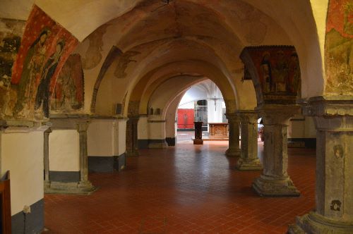 Romaanse kunst en architectuur: Crypte Sint-Baafskathedraal te Gent ...