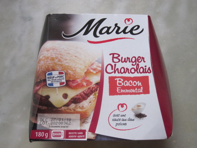 Suggestion de Présentation: Burger charolais Bacon et emmental Sauce ...