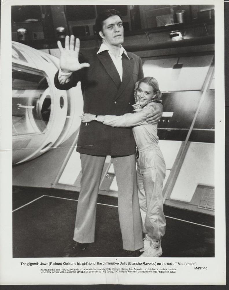 Slice of Cheesecake: Blanche Ravalec, pictorial