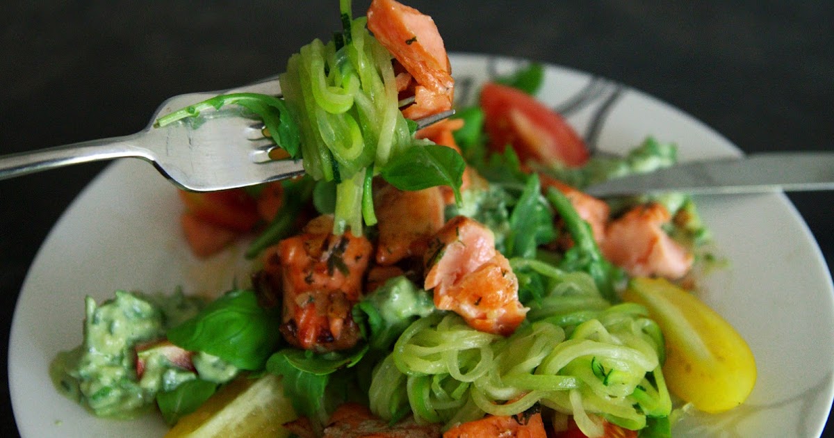 TOIT & PILT: Suvikõrvitsa spagetid forellifilee ja avokaado-jogurti ...