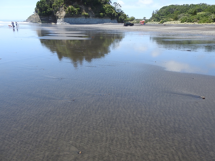 photographing New Zealand: wai-iti beach