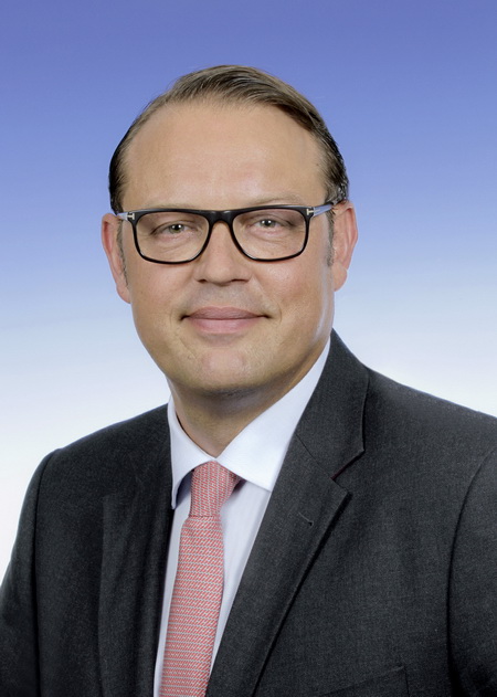 motorScopio: JOCHEN SENGPIEHL, NUEVO DIRECTOR DE MARKETING DE LA MARCA ...