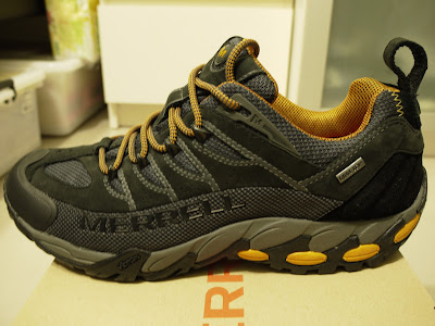 平凡生活探險者: [生活開箱分享] Merrell 防水透氣健行鞋 REFUGE PRO VENTILATOR GORE-TEX 開箱！