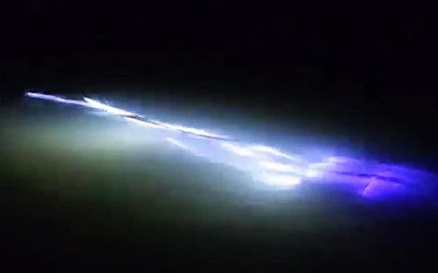 .: Alien fish monster spotted in Bristol harbour. The time is upon us.