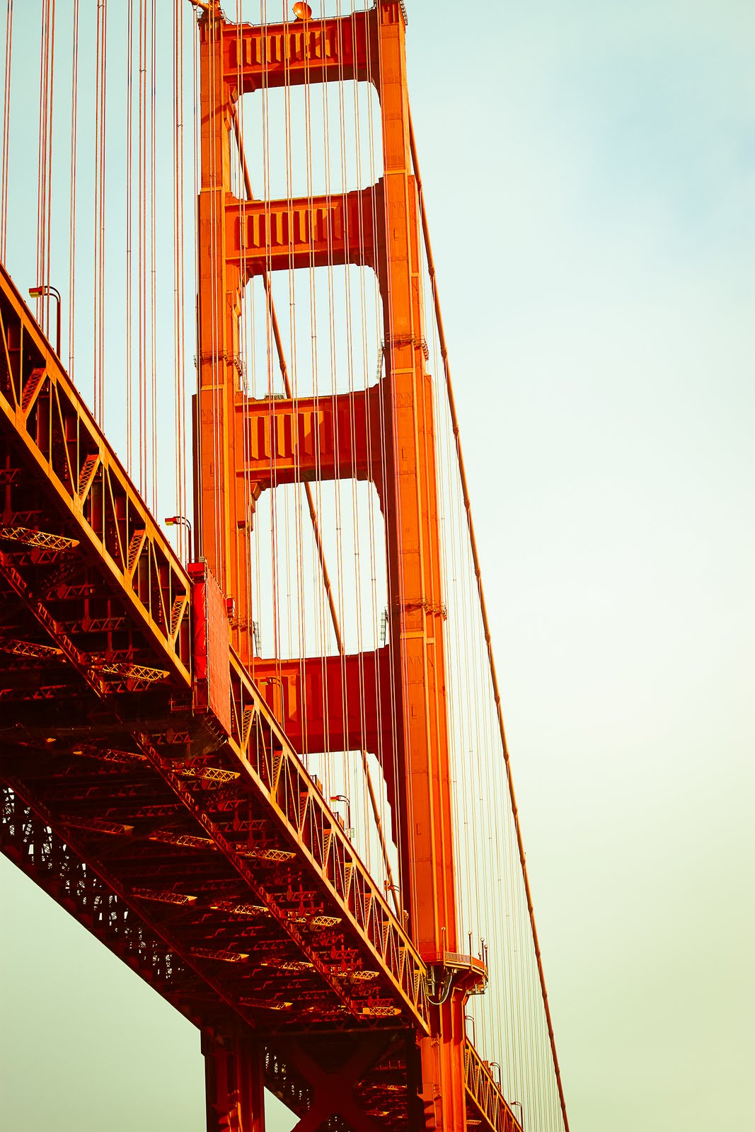 CaSa dE hAwKiNs: Big RED Bridge