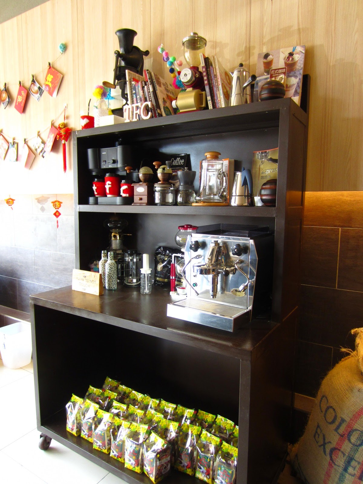 kEv!n: Tenom Fatt Choi Cafe @ Tenom