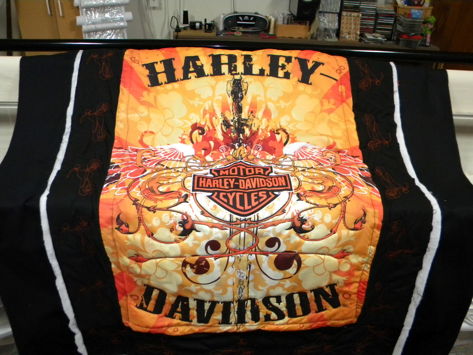 Nine Pine Quilts: Motorcycle Quilt