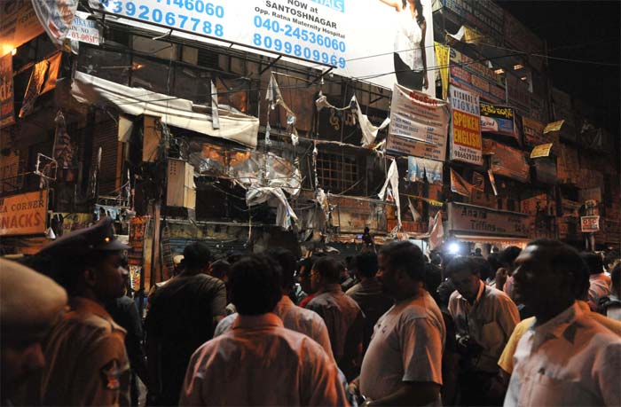 Hyderabad Dilsukhnagar Bomb Blast Photos | MyTopGallery-Latest Bollywood