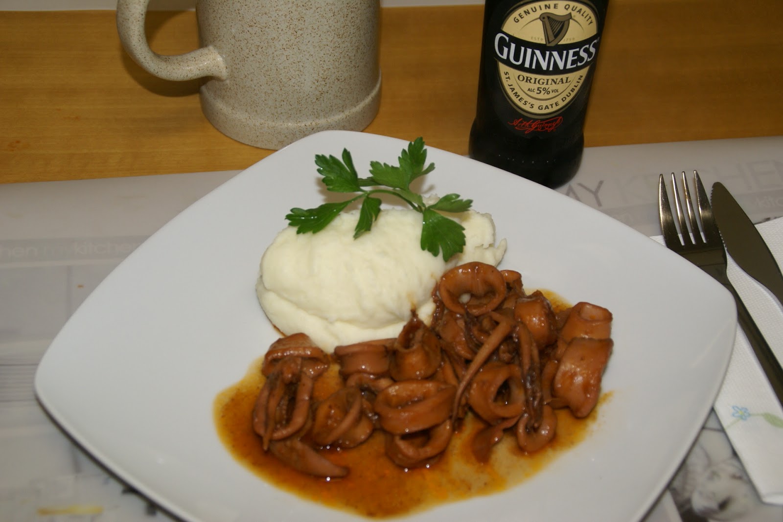 Destemperos : Lulas Estufadas com Puré