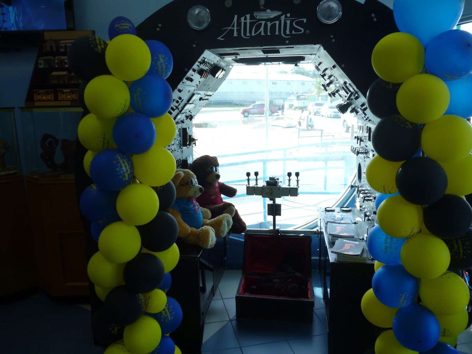 So Very Very Thankful: Atlantis XV Submarine trip