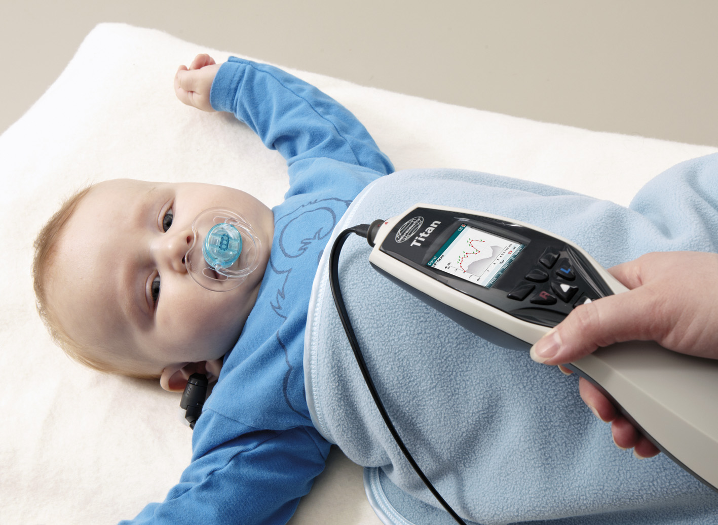 บทความ-แมคคอร์มิค: การตรวจการได้ยินในทารกแรกเกิด OAE (Otoacoustic emission)