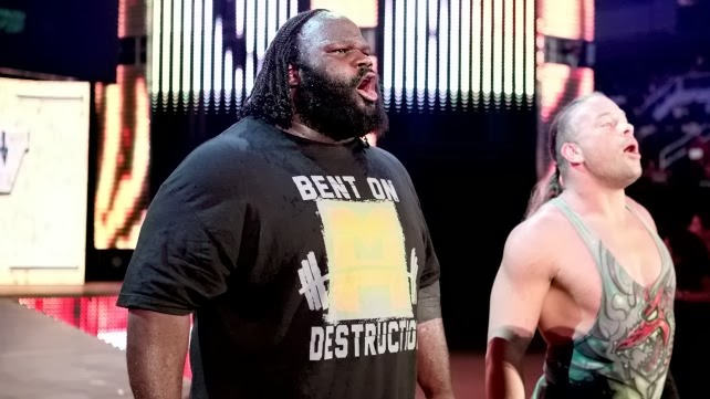 WWE In live!!!!: 6-MAN TAG TEAM MATCH