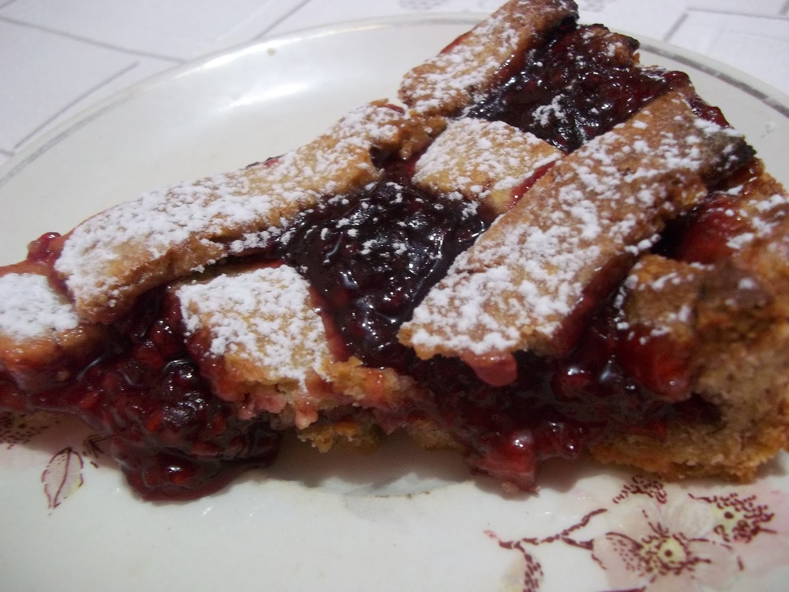 Tarta Linzer, una delicia austríaca/húngara de frambuesas, almendras y ...