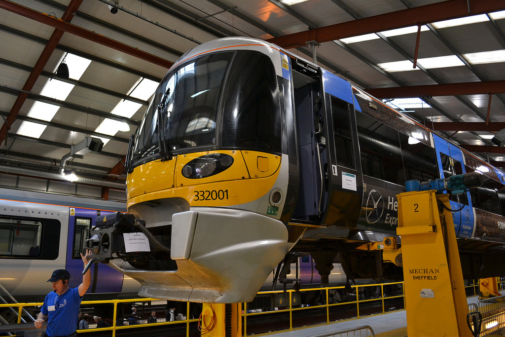 British Diesels and Electrics: Class 332 Heathrow Express