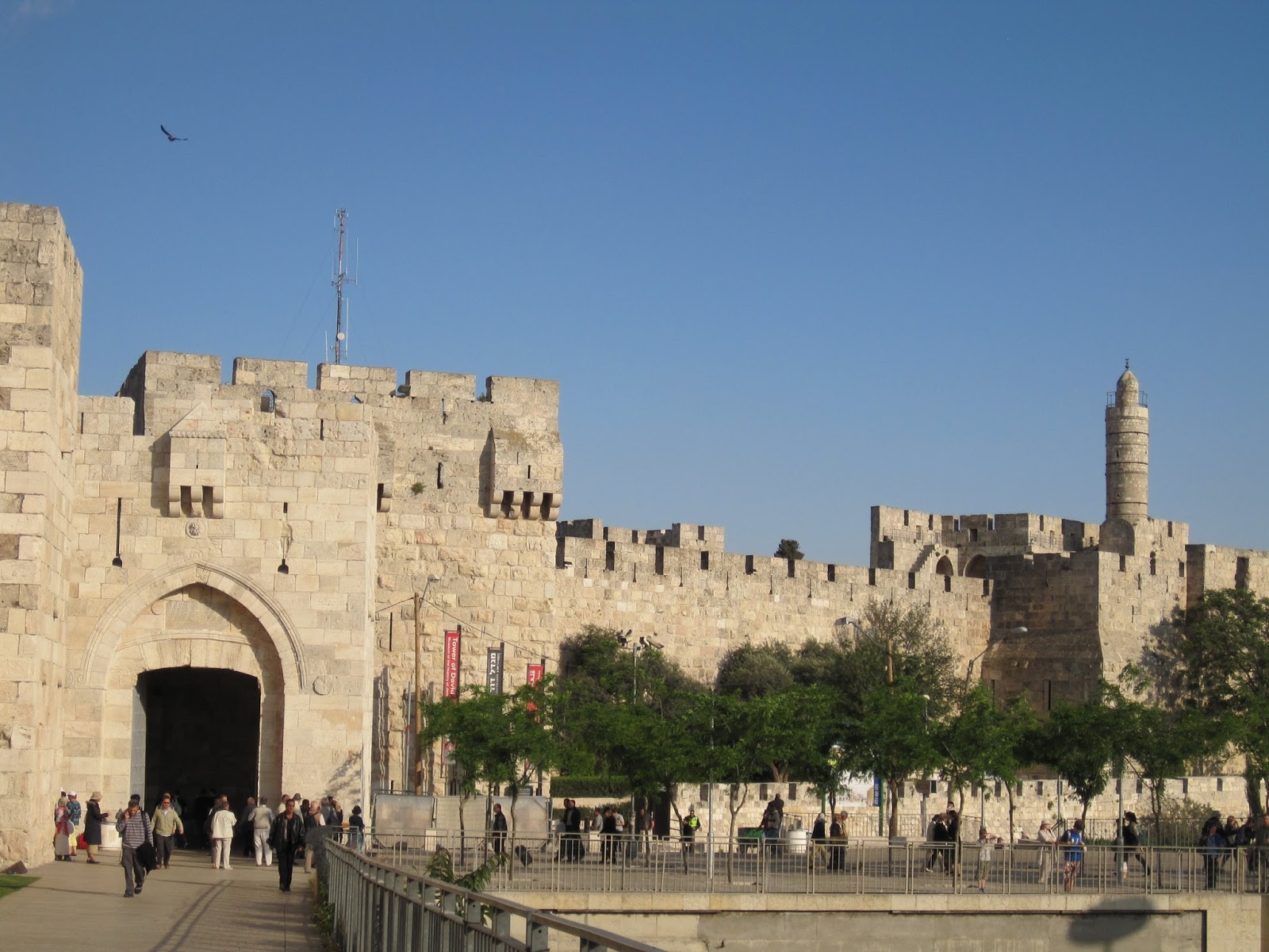 Κύριε 'Ελέησον: ΑΓΙΟΙ ΤΟΠΟΙ / HOLY LAND