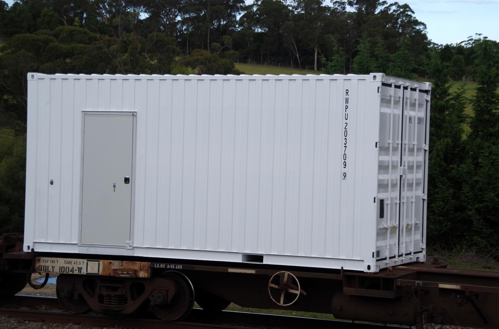Rollingstock News: Unusual Containers
