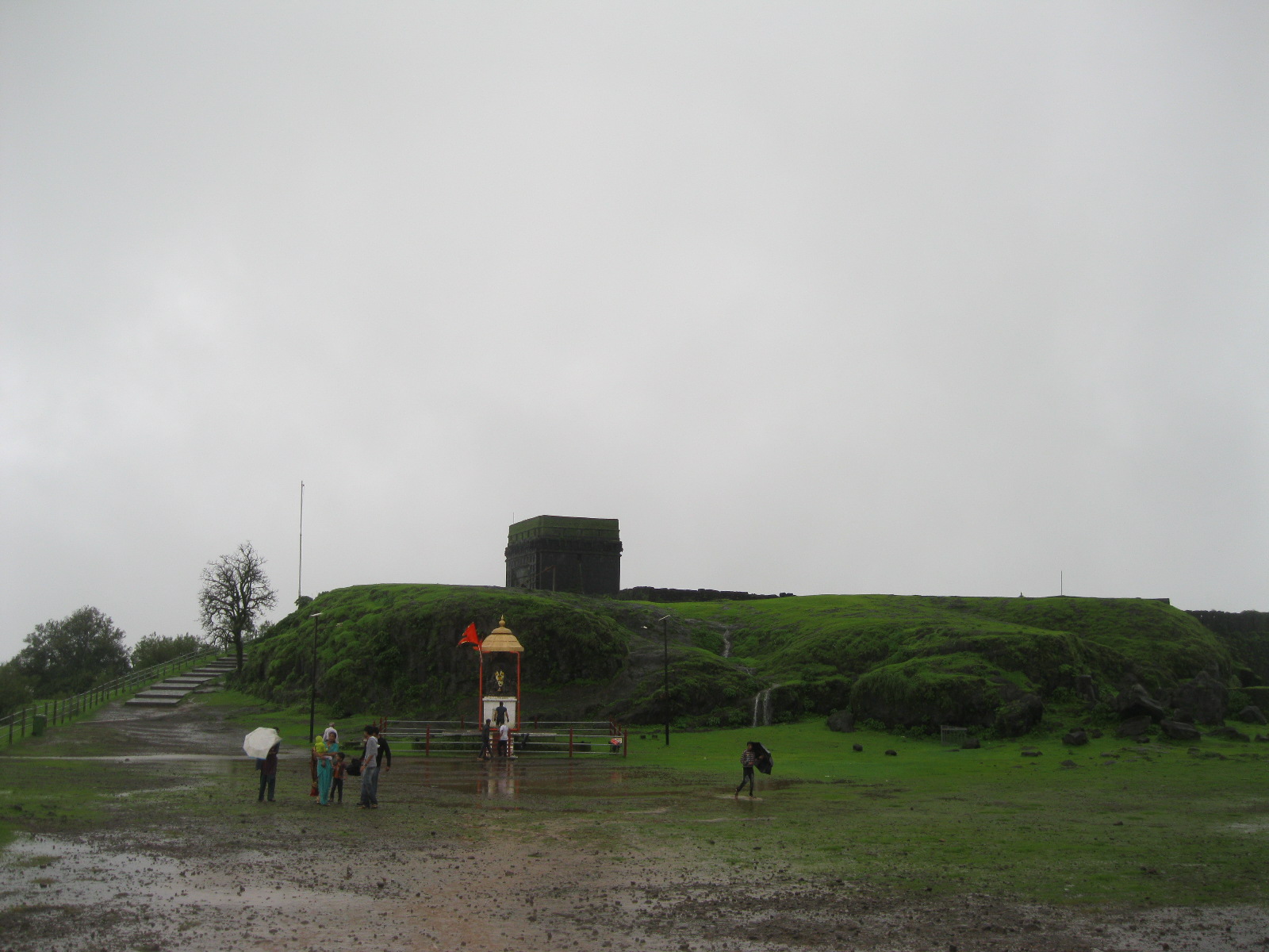 travelwithankit: Raigarh Fort or Kille Raigarh