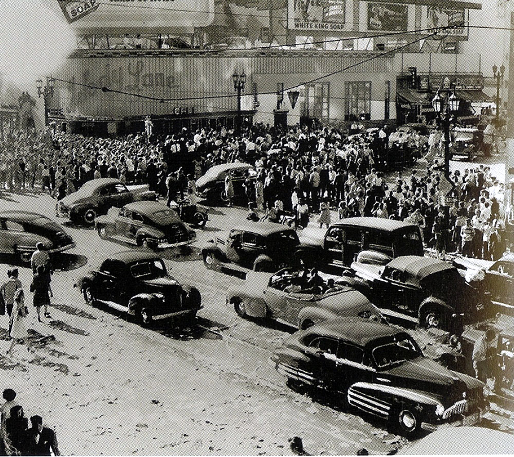 Hollywood in the 1940s: 30 Years After Becoming The Most Recognizable ...