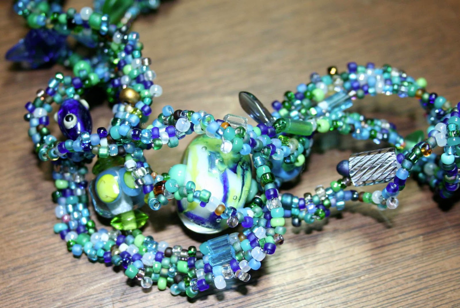 Salamander House Studio: Choose Your Own Adventure Freeform Peyote ...