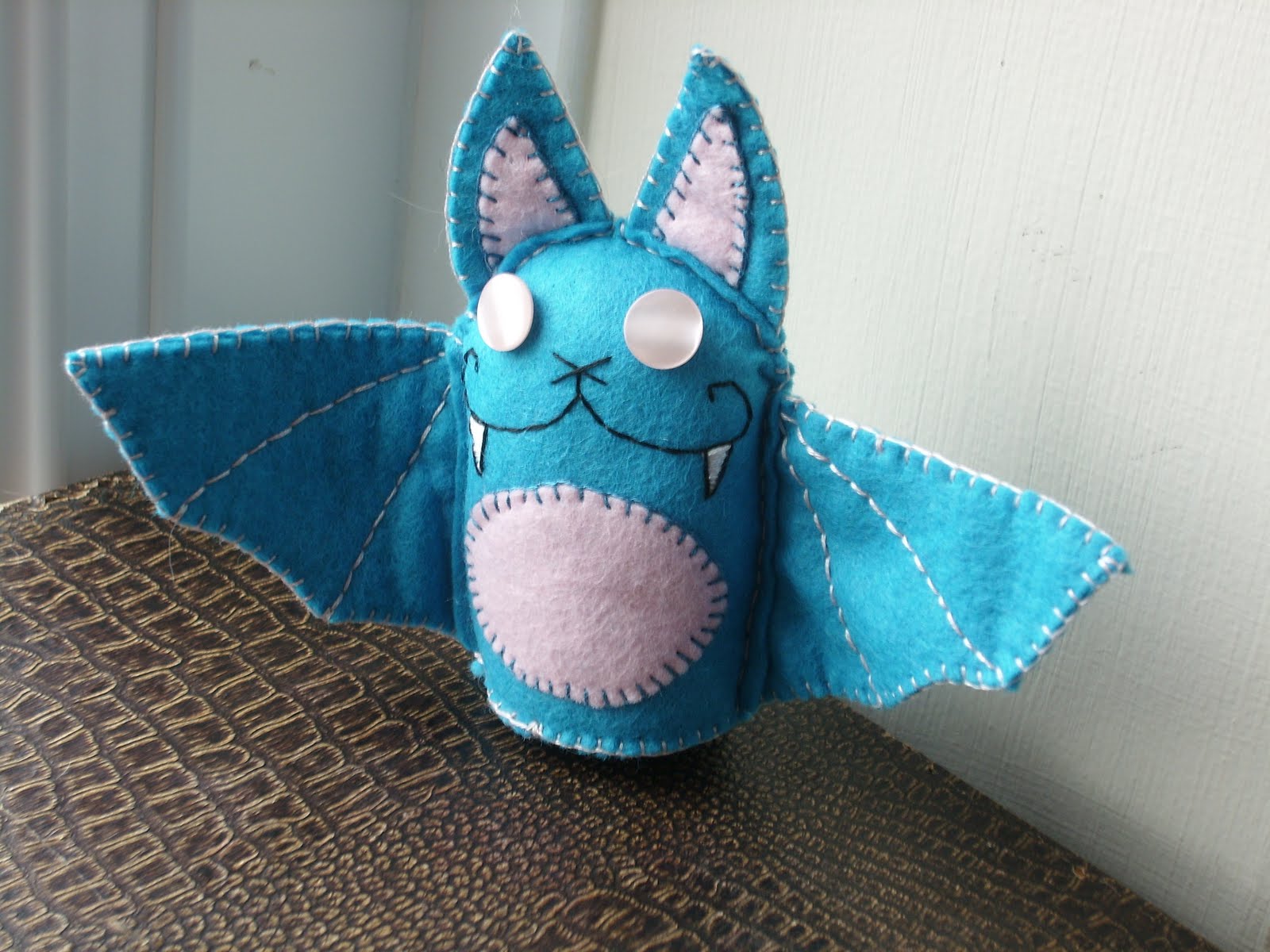 Hypothetical Textiles: Bats and finished things!