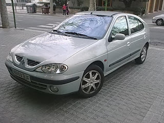 Autos World For All: Megane 2001