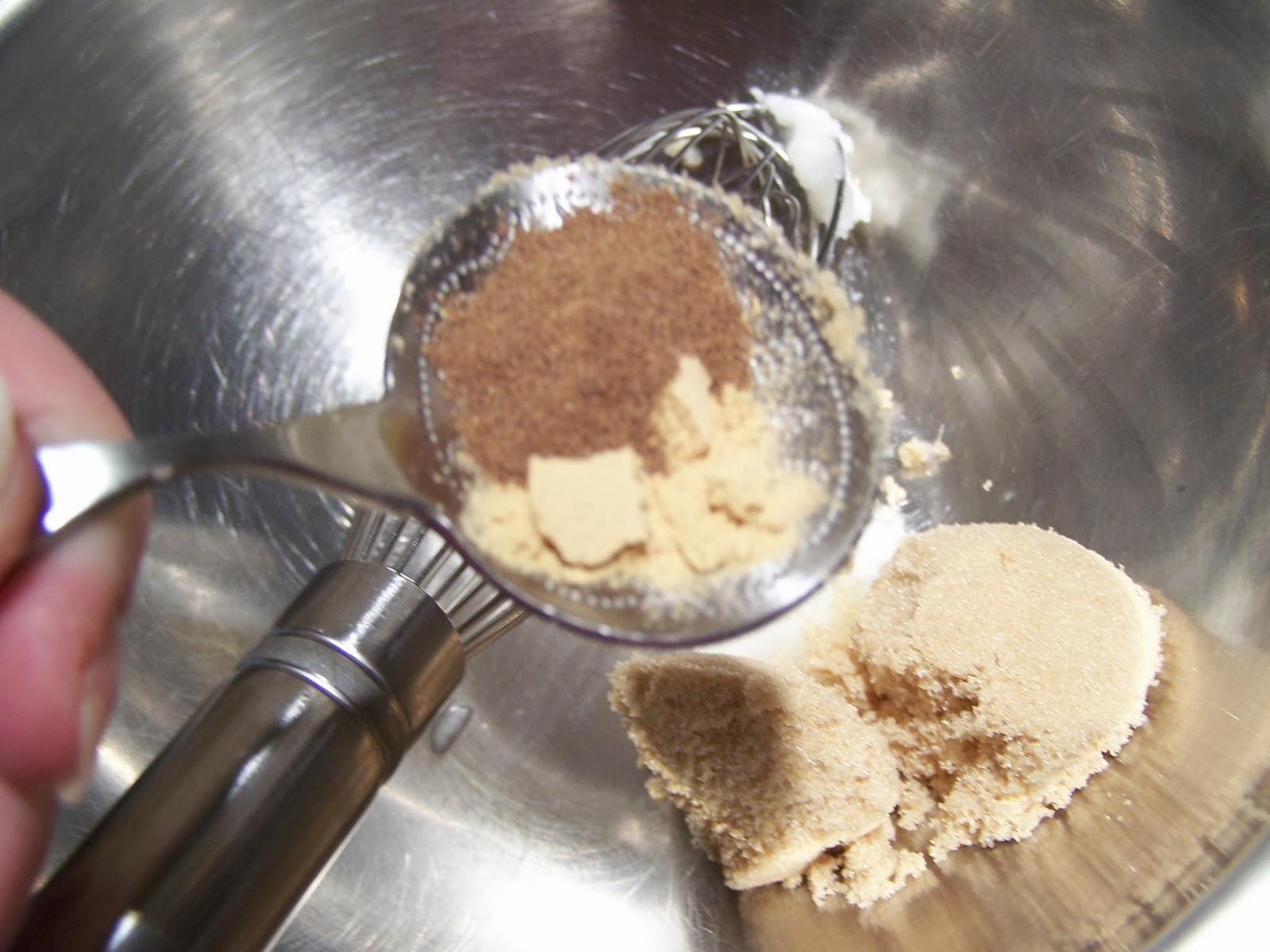 Go Ahead... Take A Bite!: Easy Cinnamon Spiced Pecans