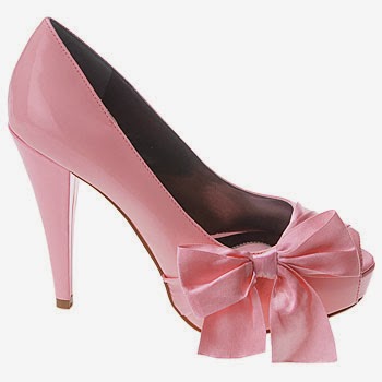Blog da Tati Ferrari: SAPATOS: Tudo cor-de-rosa na sua vida...