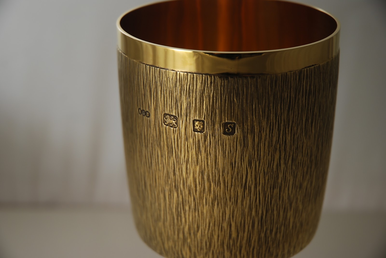 Antique Silver and Design Blog: Object in Focus: A Gerald Benney Silver ...