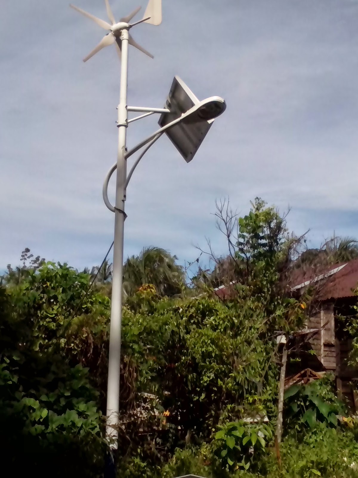 Solar Street Light / Lampu Jalan Solar / Led street light / Traffic ...