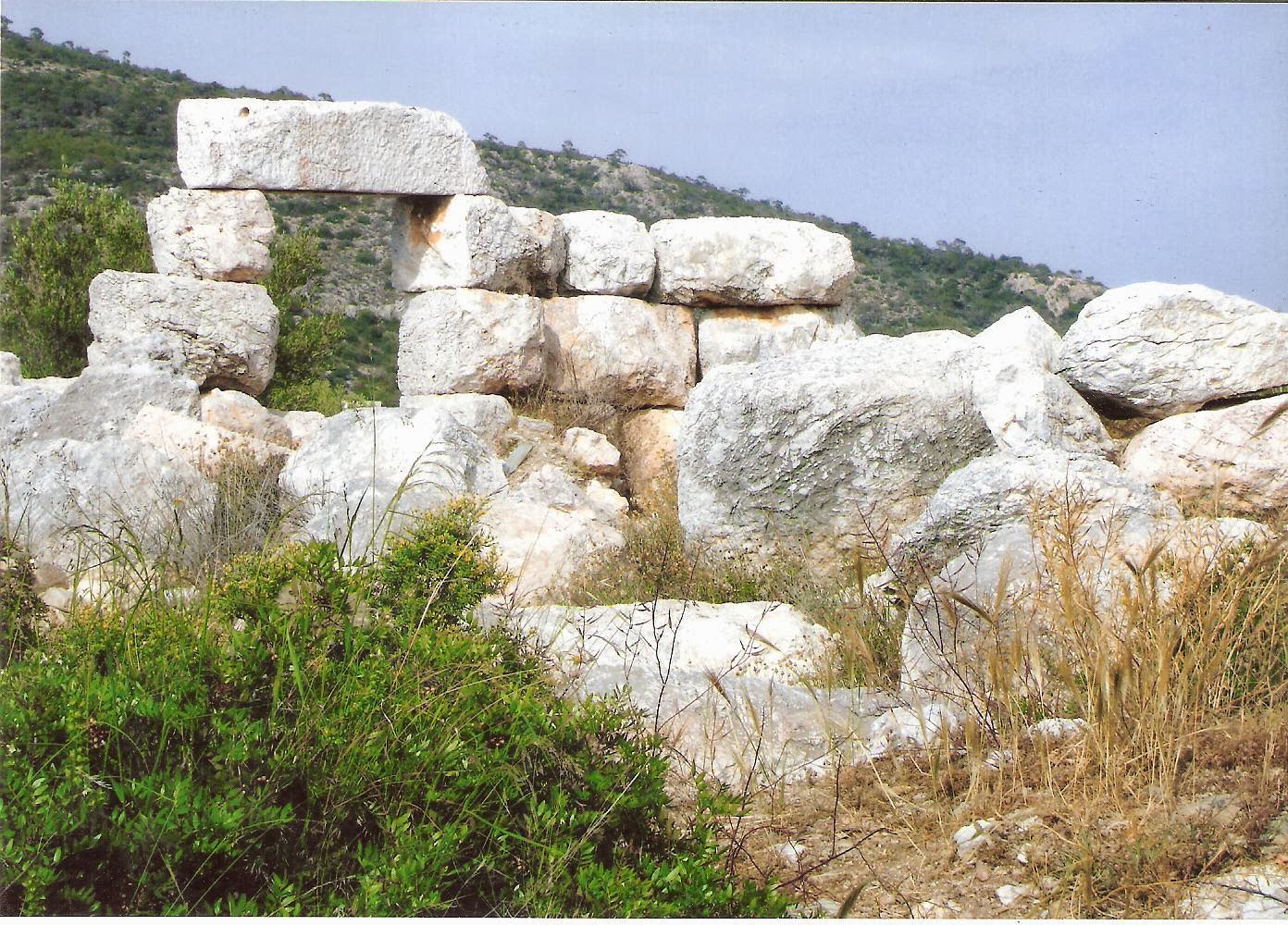 ΑΙΑΝΤΕΙΟmythosartandmediaΣΑΛΑΜΙΝΑ: ΕΝΑ ΤΑΦΙΚΟ ΜΝΗΜΕΙΟ ΕΤΣΙ ΑΟΡΙΣΤΑ, Η ...