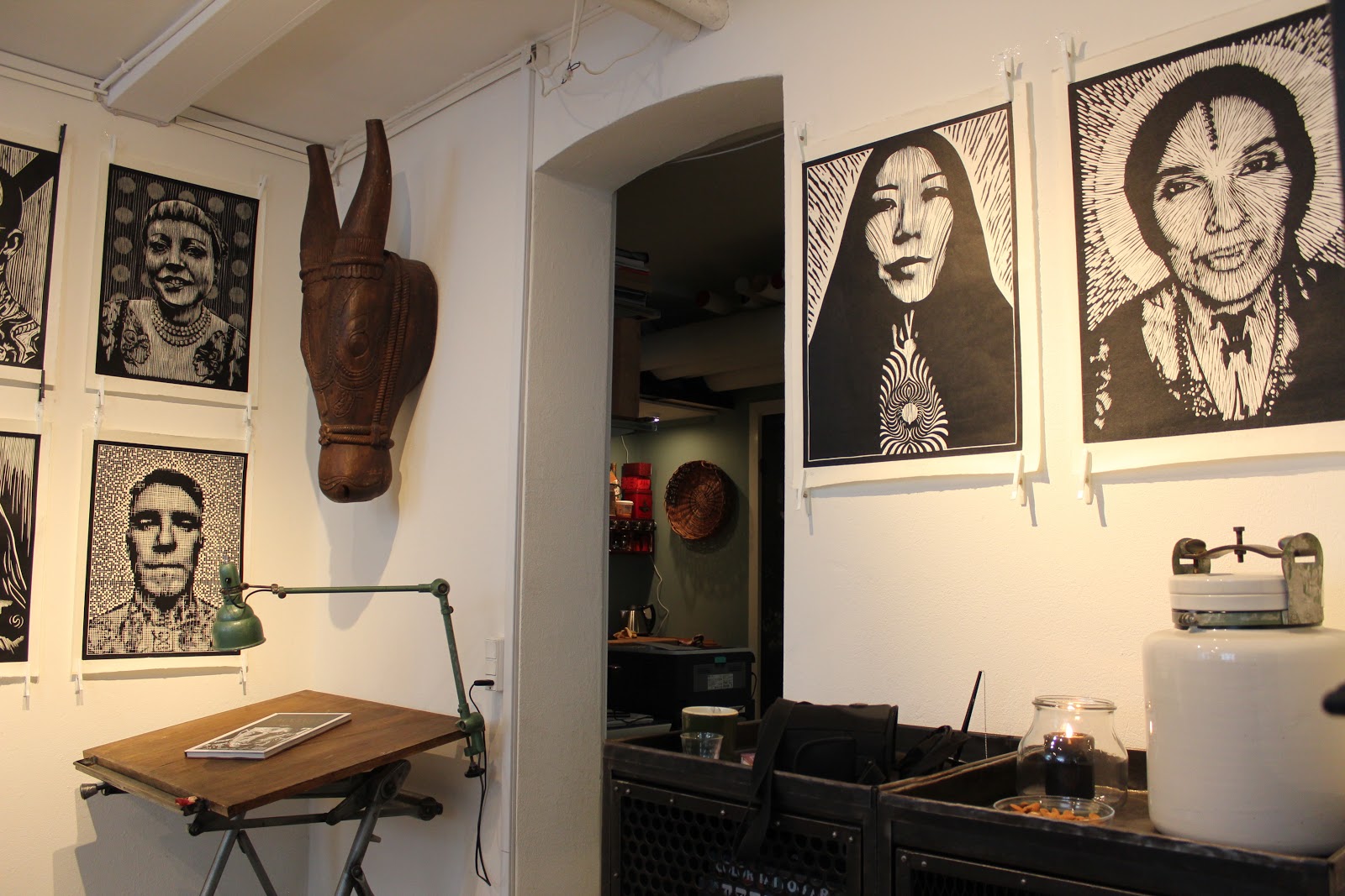 SKiN&BoNE: Alex Binnie: "The Woodcut Portraits"