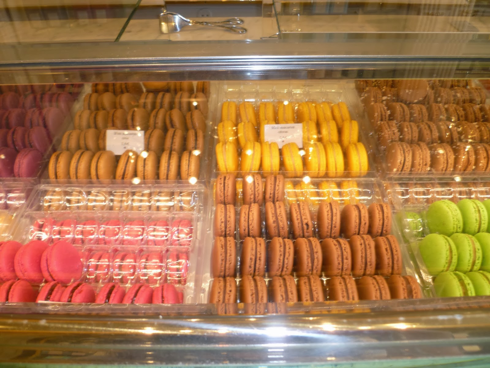 The Pastry Chef's Baking: "Restaurant" Review: Angelina